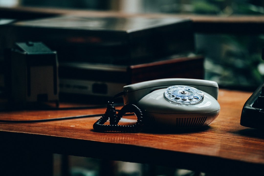Overcoming Phone Call Anxiety in the Workplace